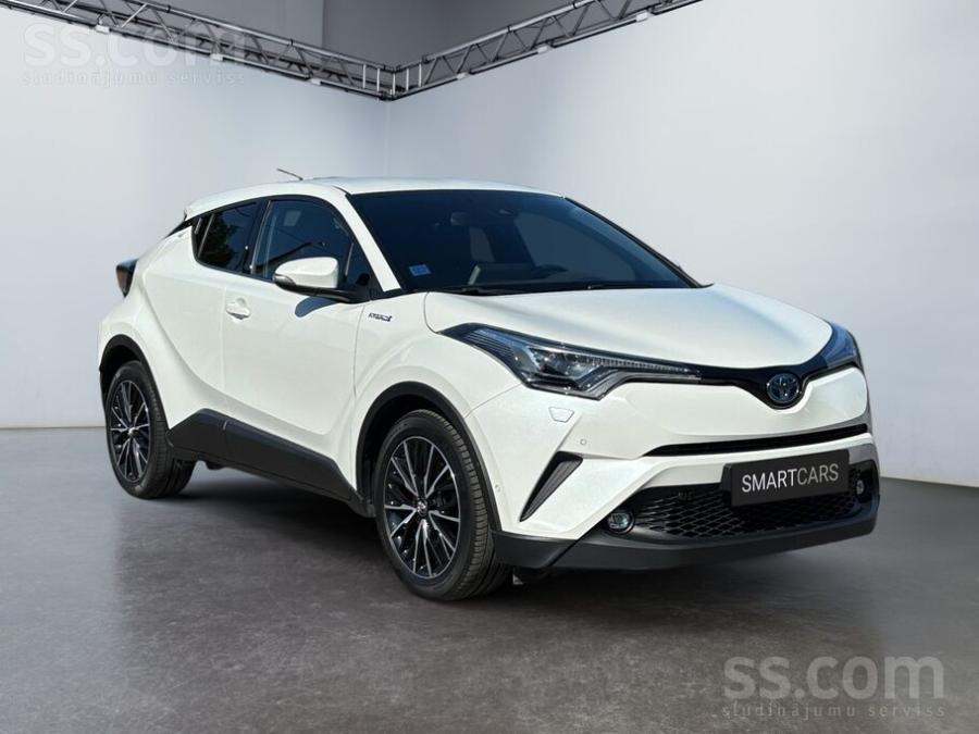 Balts Toyota C-HR 2018 Rīga, ar dzinēja tilpumu 1.80 L un nobraukumu 101 tūkst. km par 18400 €, foto 7 vietnē AUTOMOTO.COM.LV