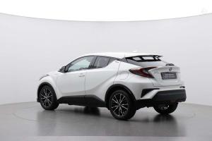 White Toyota C-HR 2018 in Vilnius, with an engine capacity of 1.80 L and mileage of 110 thousand km for 19900 €, photo 18 on AUTOMOTO.COM.LV