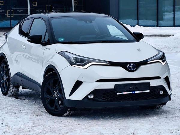 Белый Тойота C-HR 2018 в Шяуляй, объемом двигателя 1.80 л и пробегом 130 тыс. км за 15900 €, фото 1 на AUTOMOTO.COM.LV