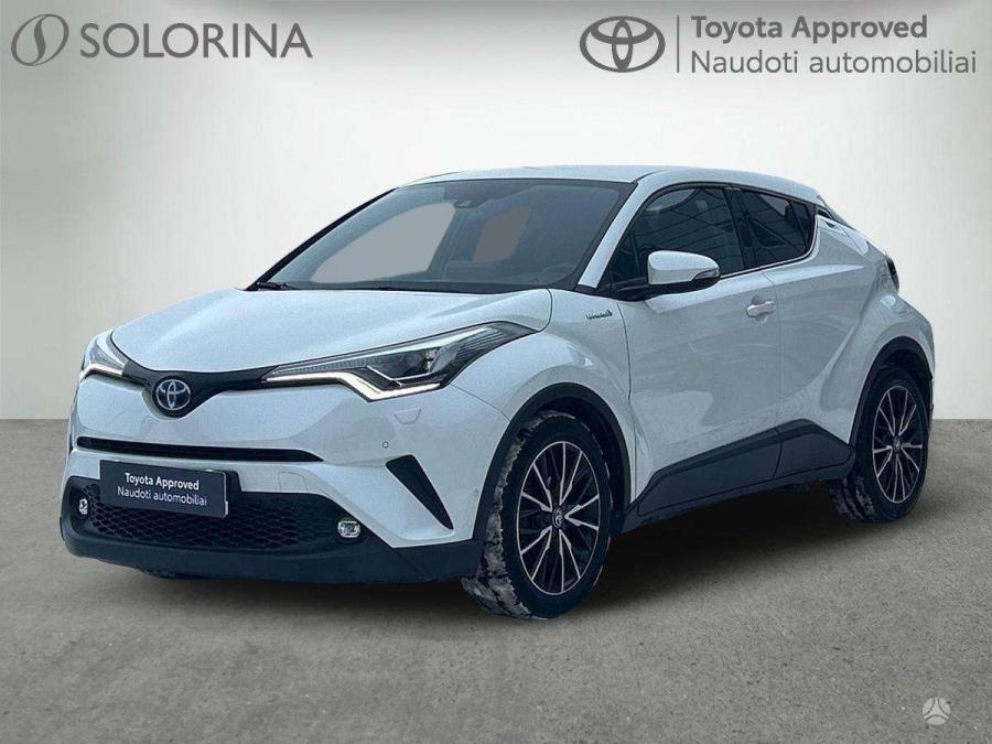 Белый Тойота C-HR 2018 в Клайпеда, объемом двигателя 1.80 л и пробегом 75 тыс. км за 19900 €, фото 1 на AUTOMOTO.COM.LV