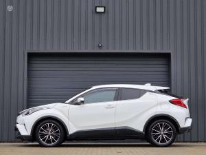 Balts Toyota C-HR 2018 Kauņa, ar dzinēja tilpumu 1.80 L un nobraukumu 205 tūkst. km par 14990 €, foto 2 vietnē AUTOMOTO.COM.LV