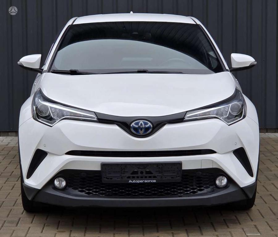 Balts Toyota C-HR 2018 Kauņa, ar dzinēja tilpumu 1.80 L un nobraukumu 205 tūkst. km par 14990 €, foto 13 vietnē AUTOMOTO.COM.LV