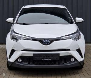 Белый Тойота C-HR 2018 в Каунас, объемом двигателя 1.80 л и пробегом 205 тыс. км за 14750 €, фото 13 на AUTOMOTO.COM.LV