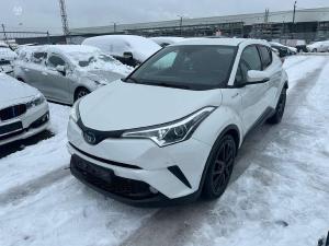 Белый Тойота C-HR 2018 в Каунас, объемом двигателя 1.80 л и пробегом 149 тыс. км за 15800 €, фото 6 на AUTOMOTO.COM.LV
