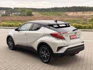 Белый Тойота C-HR 2018 в Вильнюс, объемом двигателя 1.80 л и пробегом 209 тыс. км за 13950 €, фото 8 на AUTOMOTO.COM.LV