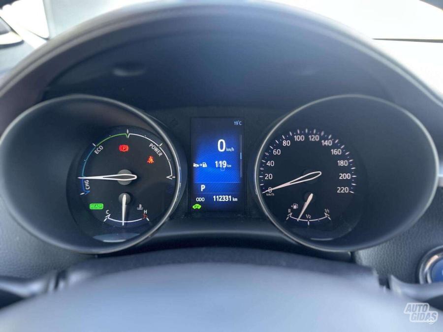 Белый Тойота C-HR 2018 в Вильнюс, объемом двигателя 1.80 л и пробегом 112 тыс. км за 17650 €, фото 14 на AUTOMOTO.COM.LV