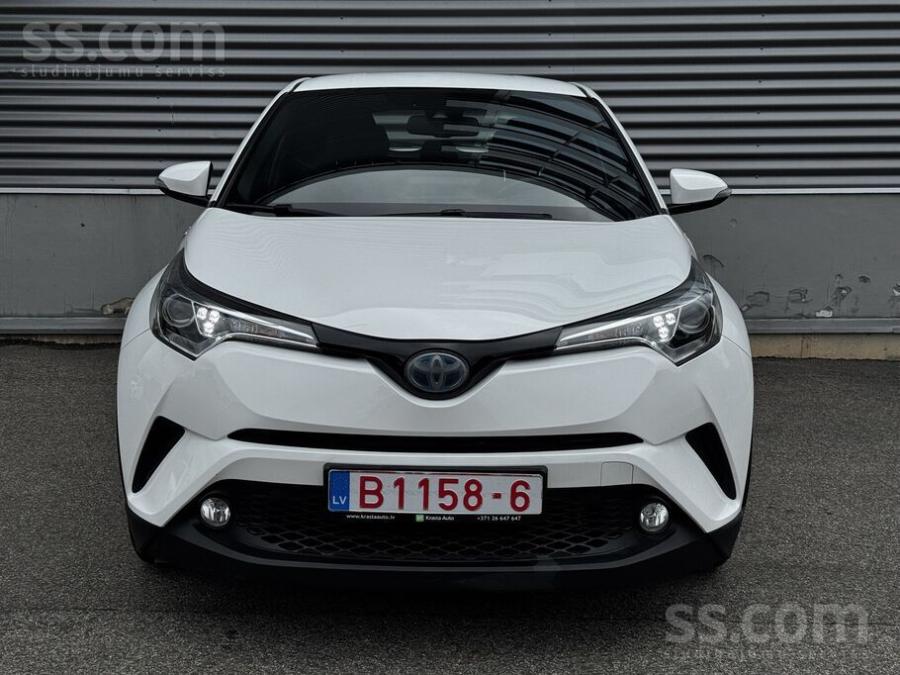 Balts Toyota C-HR 2018 Rīga, ar dzinēja tilpumu 1.80 L un nobraukumu 188 tūkst. km par 14900 €, foto 9 vietnē AUTOMOTO.COM.LV