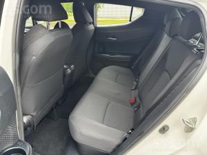 Balts Toyota C-HR 2018 Rīga, ar dzinēja tilpumu 1.80 L un nobraukumu 188 tūkst. km par 14900 €, foto 11 vietnē AUTOMOTO.COM.LV