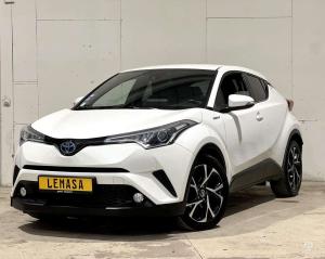 Balts Toyota C-HR 2018 Klaipėda, ar dzinēja tilpumu 1.80 L un nobraukumu 181 tūkst. km par 15500 €, foto  vietnē AUTOMOTO.COM.LV