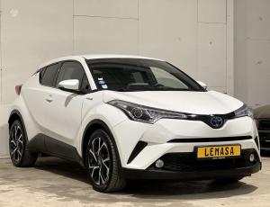 Белый Тойота C-HR 2018 в Клайпеда, объемом двигателя 1.80 л и пробегом 181 тыс. км за 15500 €, фото 10 на AUTOMOTO.COM.LV