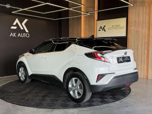 Белый Тойота C-HR 2018 в Каунас, объемом двигателя 1.80 л и пробегом 161 тыс. км за 17990 €, фото 8 на AUTOMOTO.COM.LV
