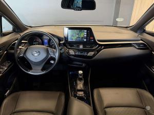 Белый Тойота C-HR 2018 в Каунас, объемом двигателя 1.80 л и пробегом 161 тыс. км за 17990 €, фото 14 на AUTOMOTO.COM.LV