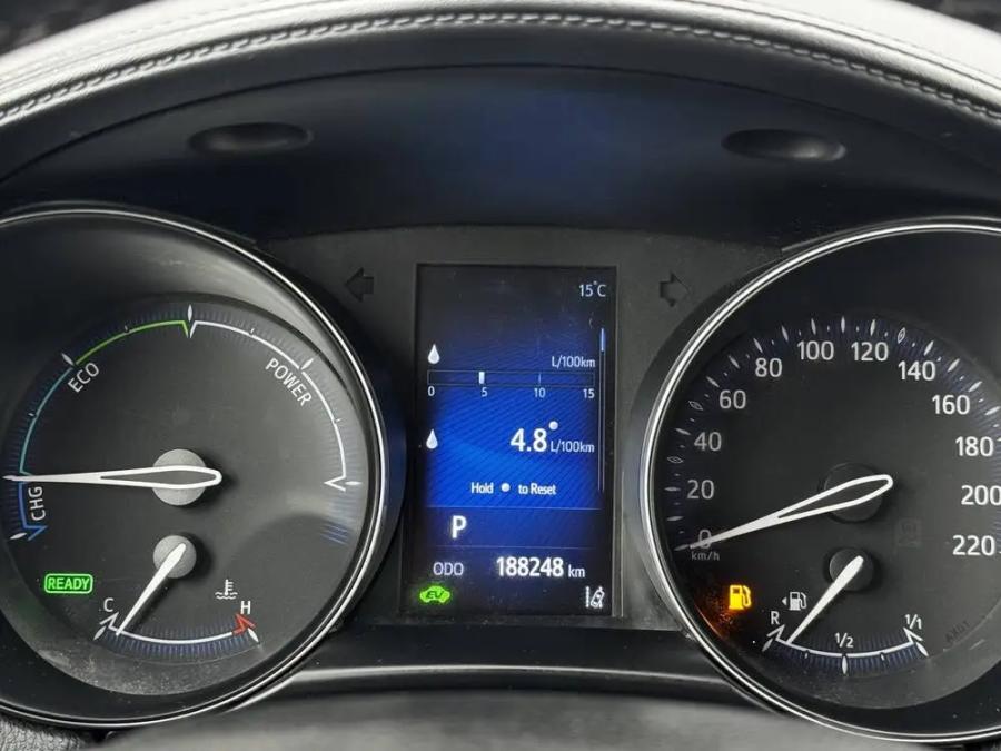 Белый Тойота C-HR 2018 в Рига, объемом двигателя 1.80 л и пробегом 188 тыс. км за 14900 €, фото 16 на AUTOMOTO.COM.LV