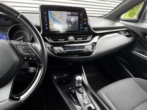 Белый Тойота C-HR 2018 в Рига, объемом двигателя 1.80 л и пробегом 188 тыс. км за 14900 €, фото 17 на AUTOMOTO.COM.LV