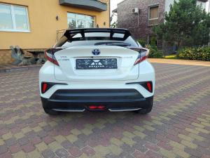 Balts Toyota C-HR 2018 Viļņa, ar dzinēja tilpumu 1.86 L un nobraukumu 187 tūkst. km par 15300 €, foto 8 vietnē AUTOMOTO.COM.LV