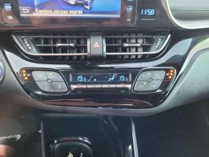 Balts Toyota C-HR 2018 Viļņa, ar dzinēja tilpumu 1.86 L un nobraukumu 187 tūkst. km par 15300 €, foto 30 vietnē AUTOMOTO.COM.LV