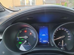 Balts Toyota C-HR 2018 Viļņa, ar dzinēja tilpumu 1.86 L un nobraukumu 187 tūkst. km par 15300 €, foto 33 vietnē AUTOMOTO.COM.LV