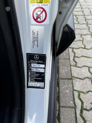 Белый Тойота C-HR 2018 в Вильнюс, объемом двигателя 1.80 л и пробегом 110 тыс. км за 16950 €, фото 14 на AUTOMOTO.COM.LV