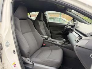 Balts Toyota C-HR 2018 Viļņa, ar dzinēja tilpumu 1.80 L un nobraukumu 261 tūkst. km par 11900 €, foto 17 vietnē AUTOMOTO.COM.LV