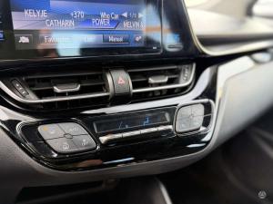 Balts Toyota C-HR 2018 Viļņa, ar dzinēja tilpumu 1.80 L un nobraukumu 261 tūkst. km par 11900 €, foto 22 vietnē AUTOMOTO.COM.LV