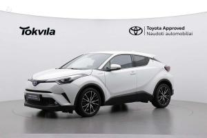 White Toyota C-HR 2018 in Vilnius, with an engine capacity of 1.80 L and mileage of 134 thousand km for 20500 €, photo  on AUTOMOTO.COM.LV