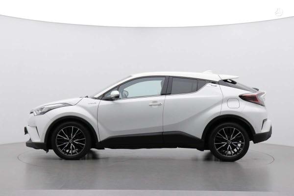 Balts Toyota C-HR 2018 Viļņa, ar dzinēja tilpumu 1.80 L un nobraukumu 134 tūkst. km par 20500 €, foto 4 vietnē AUTOMOTO.COM.LV