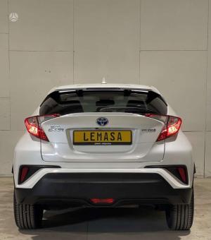 Balts Toyota C-HR 2018 Klaipėda, ar dzinēja tilpumu 1.80 L un nobraukumu 164 tūkst. km par 15500 €, foto 16 vietnē AUTOMOTO.COM.LV