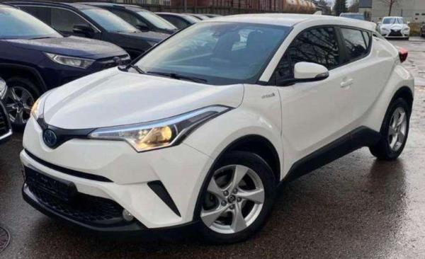Balts Toyota C-HR 2019 Viļņa, ar dzinēja tilpumu 1.80 L un nobraukumu 215 tūkst. km par 13800 €, foto 1 vietnē AUTOMOTO.COM.LV