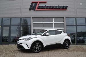 Balts Toyota C-HR 2019 Viļņa, ar dzinēja tilpumu 1.80 L un nobraukumu 176 tūkst. km par 18500 €, foto  vietnē AUTOMOTO.COM.LV