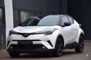 Белый Тойота C-HR 2019 в Вильнюс, объемом двигателя 1.80 л и пробегом 94 тыс. км за 17600 €, фото 15 на AUTOMOTO.COM.LV