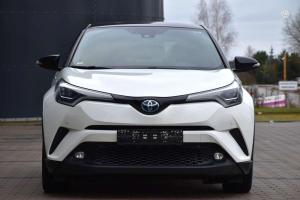 Белый Тойота C-HR 2019 в Вильнюс, объемом двигателя 1.80 л и пробегом 94 тыс. км за 17600 €, фото 21 на AUTOMOTO.COM.LV