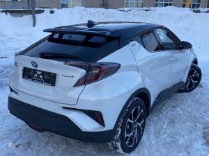 Balts Toyota C-HR 2019 Viļņa, ar dzinēja tilpumu 1.80 L un nobraukumu 124 tūkst. km par 16500 €, foto 9 vietnē AUTOMOTO.COM.LV