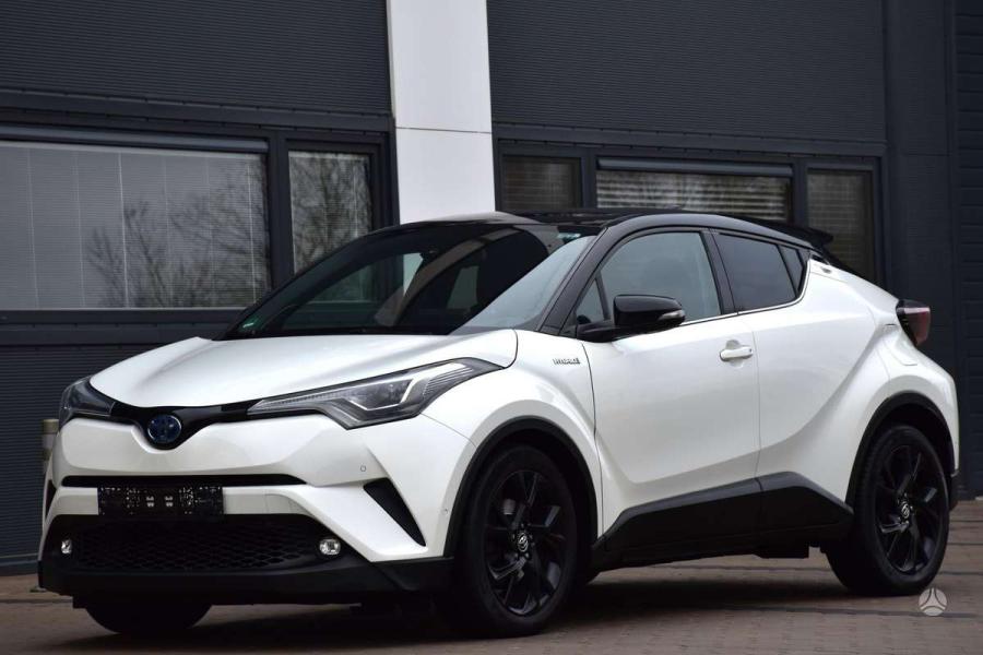 Balts Toyota C-HR 2019 Viļņa, ar dzinēja tilpumu 1.80 L un nobraukumu 94 tūkst. km par 17350 €, foto 13 vietnē AUTOMOTO.COM.LV