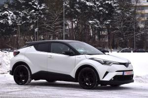 Белый Тойота C-HR 2019 в Вильнюс, объемом двигателя 1.80 л и пробегом 94 тыс. км за 17450 €, фото 14 на AUTOMOTO.COM.LV