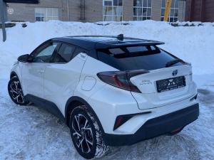 Balts Toyota C-HR 2019 Viļņa, ar dzinēja tilpumu 1.80 L un nobraukumu 124 tūkst. km par 16500 €, foto 13 vietnē AUTOMOTO.COM.LV