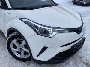 Balts Toyota C-HR 2019 Viļņa, ar dzinēja tilpumu 1.80 L un nobraukumu 217 tūkst. km par 13700 €, foto 2 vietnē AUTOMOTO.COM.LV