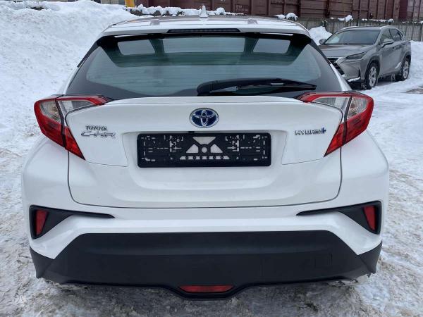 Balts Toyota C-HR 2019 Viļņa, ar dzinēja tilpumu 1.80 L un nobraukumu 217 tūkst. km par 13700 €, foto 11 vietnē AUTOMOTO.COM.LV