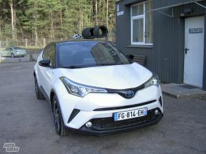 Белый Тойота C-HR 2019 в Вильнюс, объемом двигателя 1.80 л и пробегом 139 тыс. км за 16299 €, фото 7 на AUTOMOTO.COM.LV