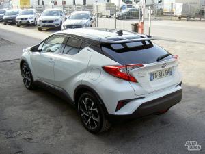 Белый Тойота C-HR 2019 в Вильнюс, объемом двигателя 1.80 л и пробегом 139 тыс. км за 16299 €, фото 9 на AUTOMOTO.COM.LV