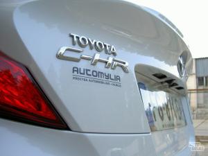 Белый Тойота C-HR 2019 в Вильнюс, объемом двигателя 1.80 л и пробегом 139 тыс. км за 16299 €, фото 23 на AUTOMOTO.COM.LV