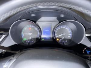 Белый Тойота C-HR 2019 в Вильнюс, объемом двигателя 1.80 л и пробегом 91 тыс. км за 16750 €, фото 23 на AUTOMOTO.COM.LV