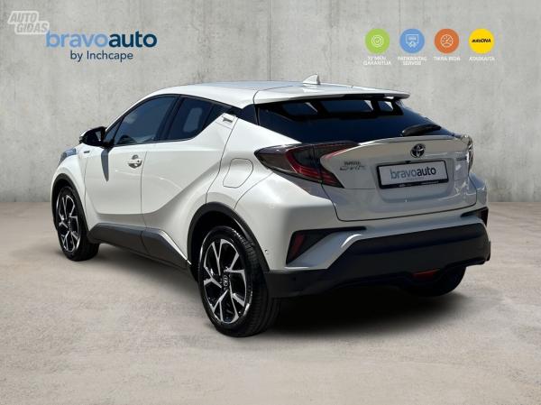 Balts Toyota C-HR 2019 Kauņa, ar dzinēja tilpumu 1.80 L un nobraukumu 96 tūkst. km par 20471 €, foto 3 vietnē AUTOMOTO.COM.LV