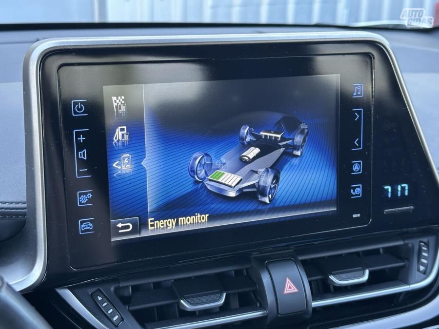 Balts Toyota C-HR 2019 Kauņa, ar dzinēja tilpumu 1.80 L un nobraukumu 96 tūkst. km par 20471 €, foto 23 vietnē AUTOMOTO.COM.LV
