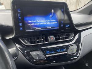 Белый Тойота C-HR 2019 в Вильнюс, объемом двигателя 1.80 л и пробегом 219 тыс. км за 13000 €, фото 22 на AUTOMOTO.COM.LV