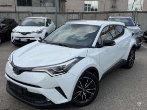 Balts Toyota C-HR 2019 Viļņa, ar dzinēja tilpumu 1.80 L un nobraukumu 157 tūkst. km par 14700 €, foto 3 vietnē AUTOMOTO.COM.LV