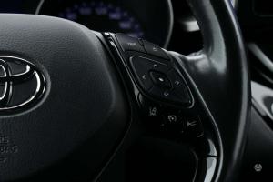 Белый Тойота C-HR 2019 в Вильнюс, объемом двигателя 1.80 л и пробегом 117 тыс. км за 21900 €, фото 31 на AUTOMOTO.COM.LV