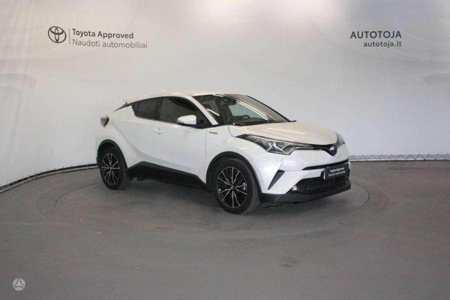 Balts Toyota C-HR 2019 Kauņa, ar dzinēja tilpumu 1.80 L un nobraukumu 151 tūkst. km par 19900 €, foto 19 vietnē AUTOMOTO.COM.LV