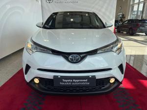 White Toyota C-HR 2019 in Siauliai, with an engine capacity of 1.80 L and mileage of 143 thousand km for 17900 €, photo 4 on AUTOMOTO.COM.LV