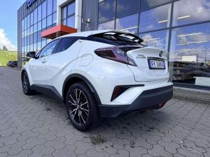 Белый Тойота C-HR 2019 в Вильнюс, объемом двигателя 1.80 л и пробегом 187 тыс. км за 16300 €, фото 5 на AUTOMOTO.COM.LV