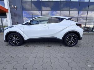 Белый Тойота C-HR 2019 в Вильнюс, объемом двигателя 1.80 л и пробегом 187 тыс. км за 16300 €, фото 6 на AUTOMOTO.COM.LV
